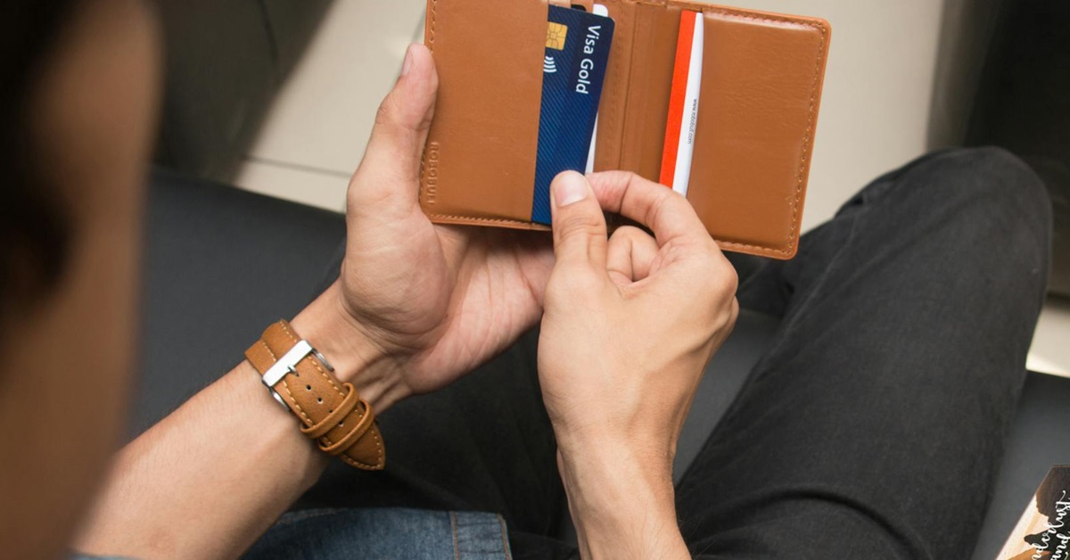 4 Common Credit Card Misconceptions You Should Avoid